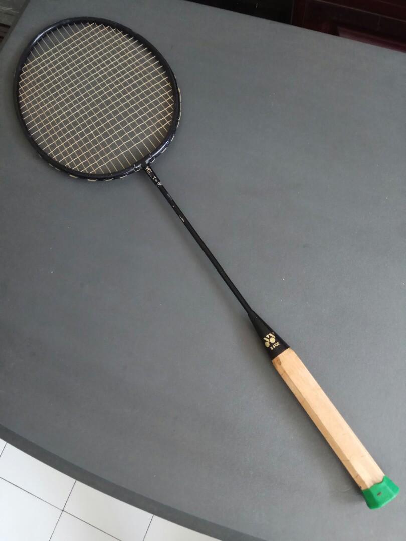 Vintage Yonex B 8100 stainless shaft badminton racket, Sports Equipment, Sports & Games, Racket ...