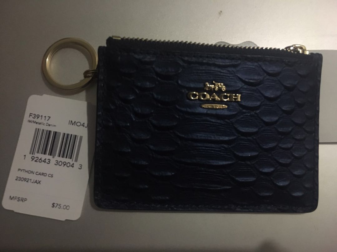 Coach Coin Holder, Women's Fashion, Bags & Wallets, Purses & Pouches on ...