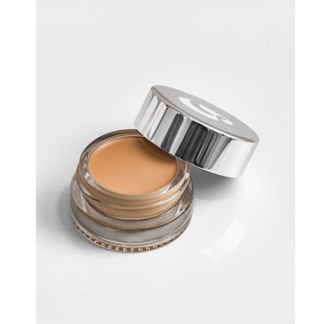 Glossier Stretch Concealer Dark, Beauty & Personal Care, Face, Makeup ...