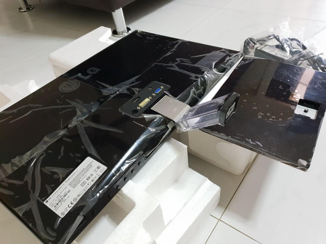 LG Flatron E2260 21.5" Monitor (Used with Extra Care!), Electronics ...