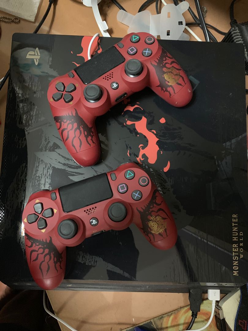 Limited edition Monster Hunter PS4 console w 2 controllers, Video ...