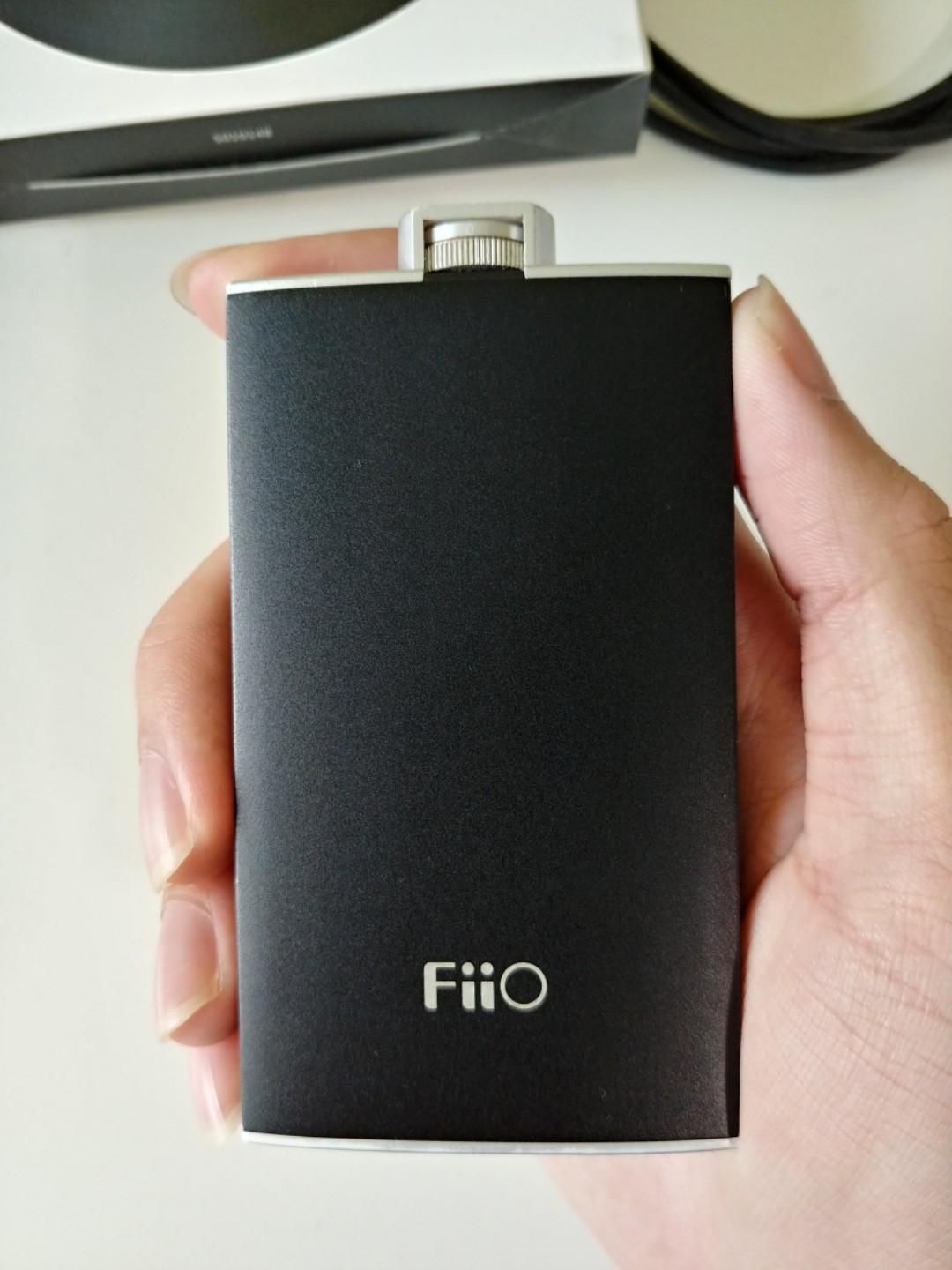 Fiio Q1 Headphone DAC/Amplifier, Electronics, Audio on Carousell