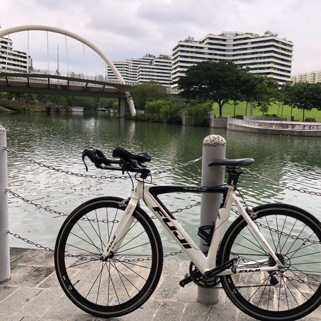 Fuji Aloha Triathlon Bike, Sports Equipment, Bicycles & Parts, Bicycles ...