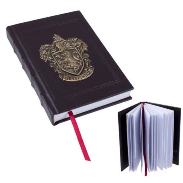 Gryffindor (Harry Potter) Metal Crest Hogwarts Journal/Notebook ...