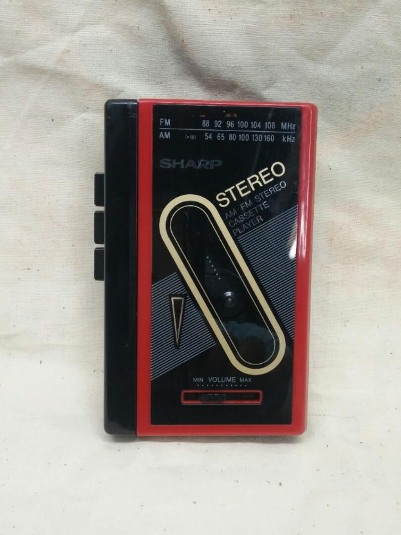 VINTAGE WALKMAN SHARP JC-129 (R), Audio, Portable Music Players on ...