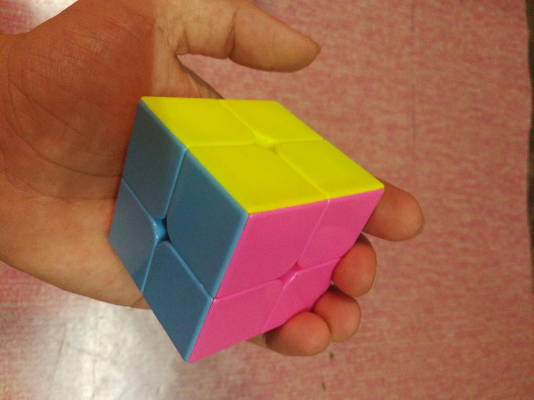 2x2x2 Rubik's Cube, Hobbies & Toys, Toys & Games on Carousell