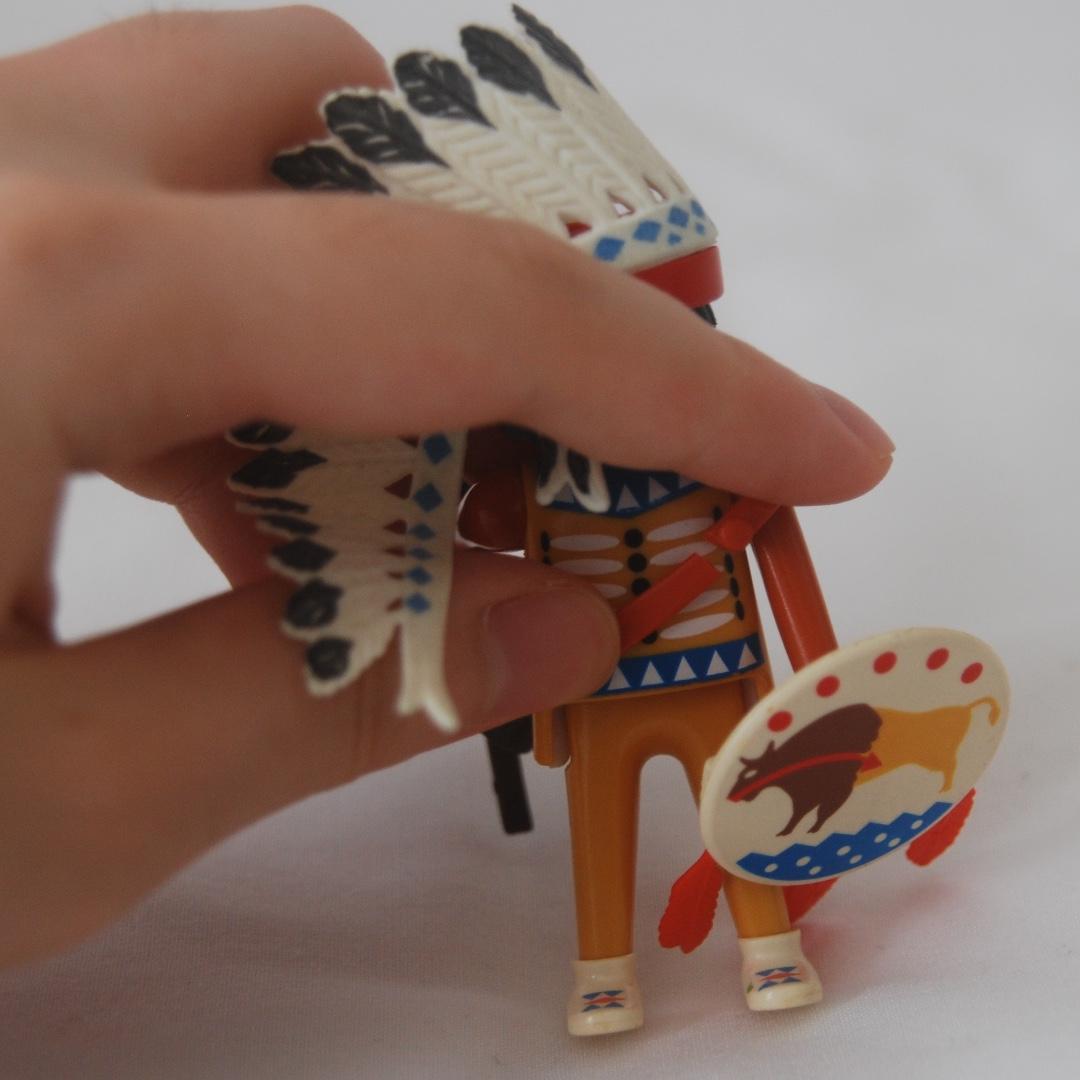 Playmobil red indian with bow (Playmobil 4652), Hobbies & Toys, Toys ...