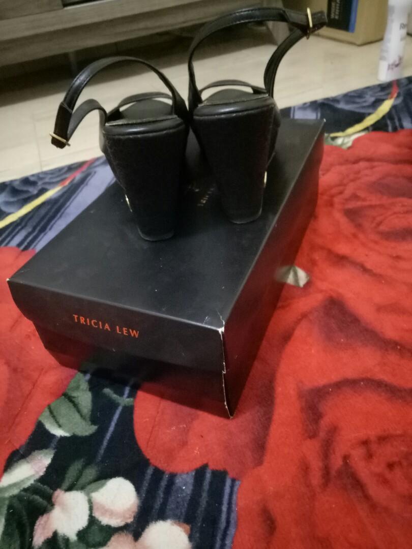 Tricia Lew Original, Women's Fashion, Footwear, Loafers on Carousell