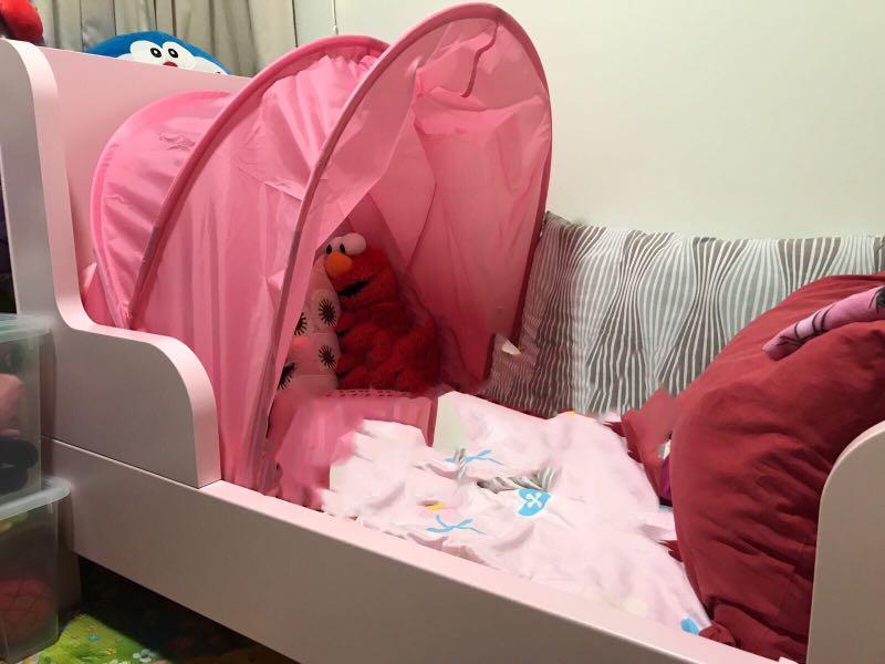 IKEA Pink Busunge extendable bed with mattress and bed tent, Furniture ...