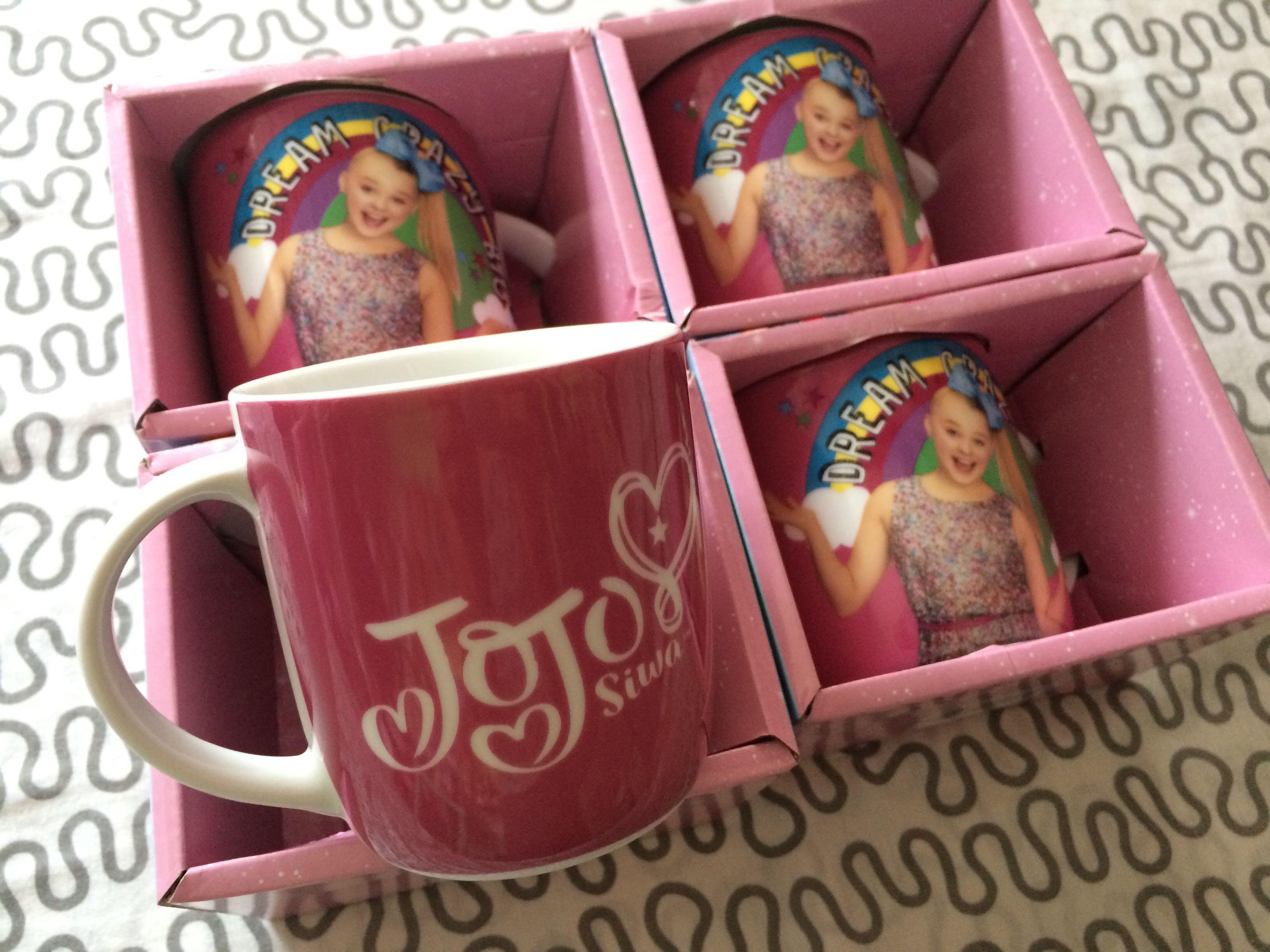 Jojo Siwa Mugs (Authentic), Furniture & Home Living, Kitchenware ...