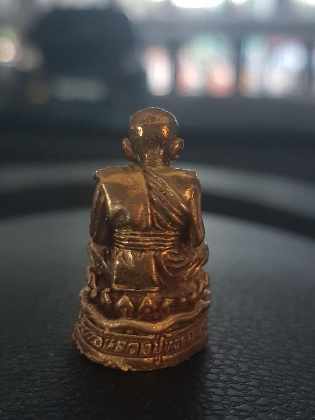 LP Thuad mini statue king cobra base, Hobbies & Toys, Memorabilia ...