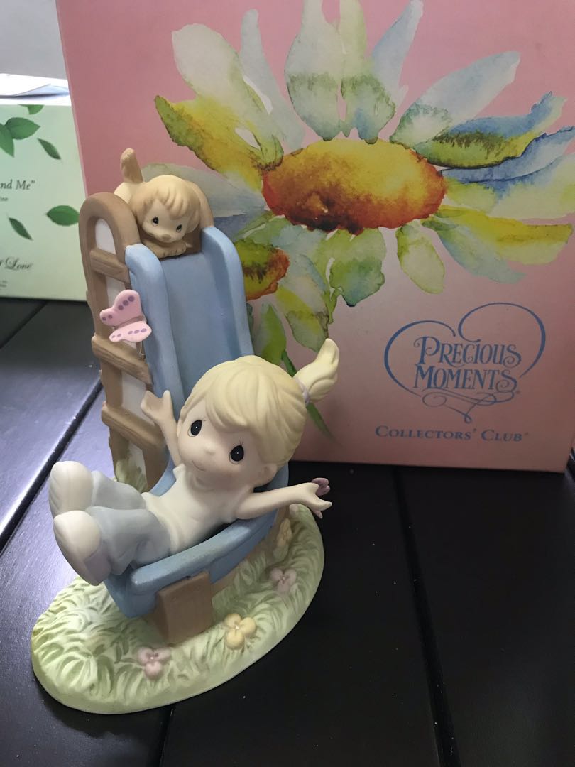 Precious Moments Figurine, Women's Fashion, Jewelry & Organisers ...