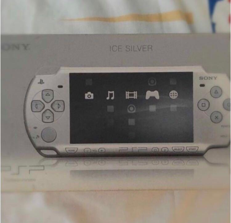 PSP 2000 Ice Silver RUSH!, Video Gaming, Video Game Consoles, Others on ...