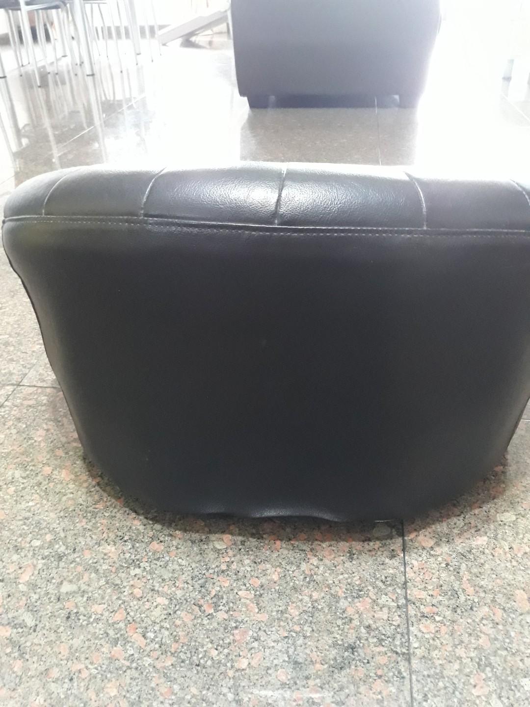 Single round sofa, Furniture & Home Living, Furniture, Tables & Sets on ...