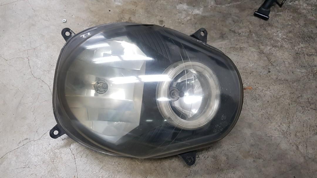 SYM GTS200 HEADLIGHT, Motorcycles, Motorcycle Accessories on Carousell
