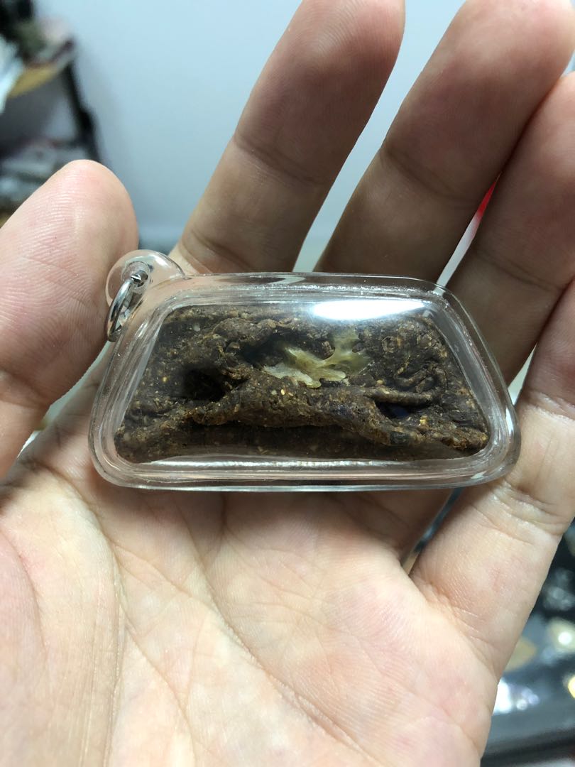 Phra Ajarn Pornsit Seryan, Hobbies & Toys, Memorabilia & Collectibles, Religious Items on Carousell