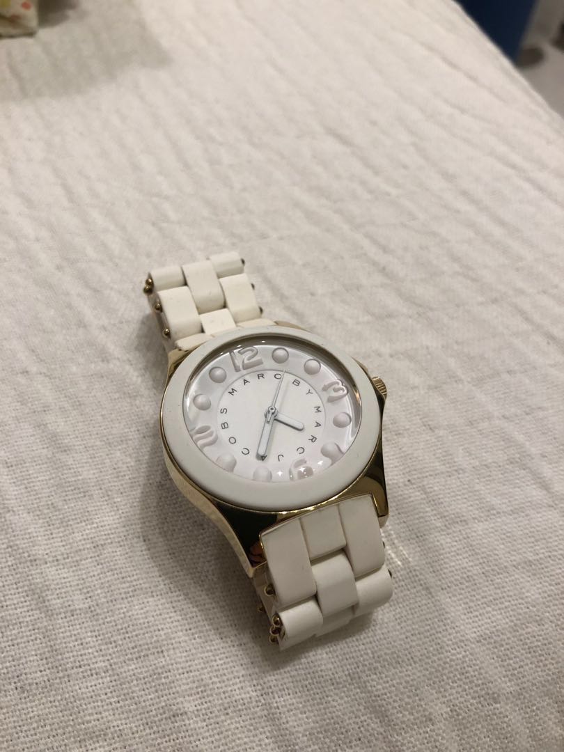 Marc Jacobs White Rubber Watch, Women's Fashion, Watches & Accessories ...