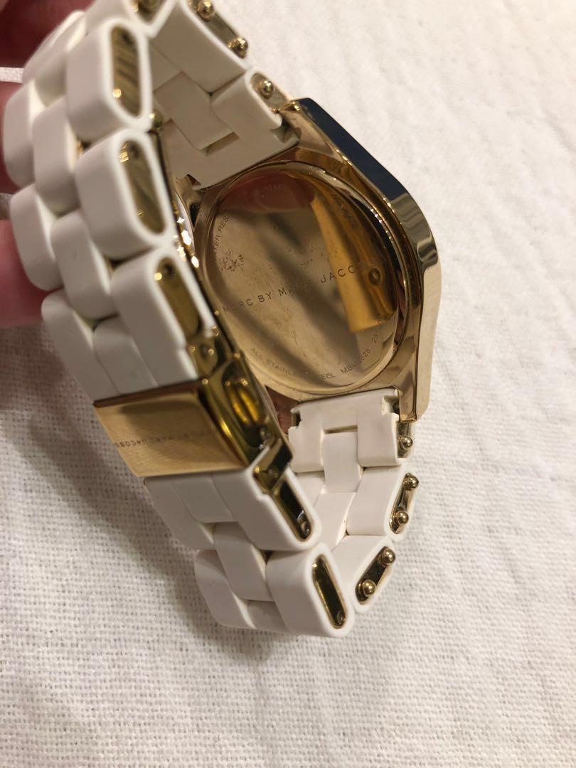 Marc Jacobs White Rubber Watch, Women's Fashion, Watches & Accessories ...