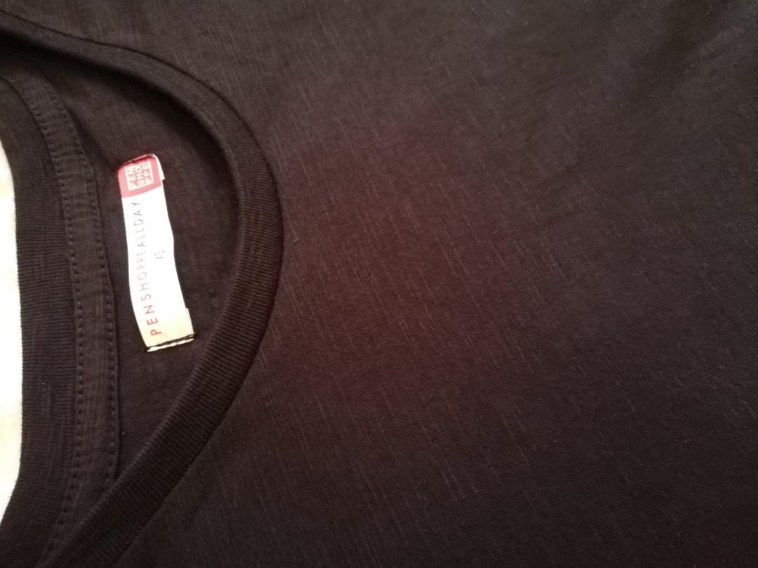 Penshoppe Basic Black Tee, Women's Fashion, Tops, Shirts on Carousell