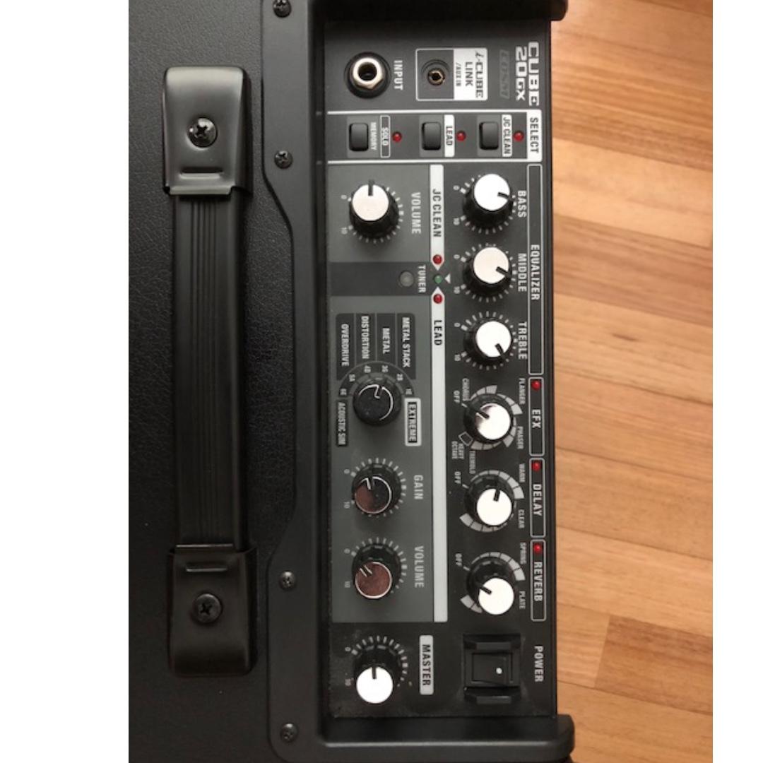 Roland Cube-20GX Portable guitar Amp, Hobbies & Toys, Music & Media ...