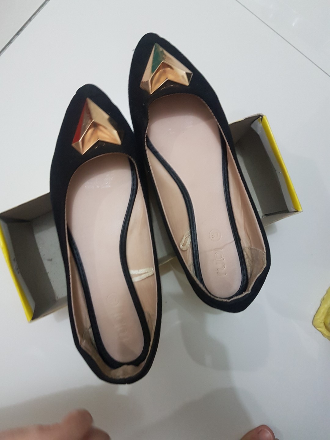 Rubi Flats, Women's Fashion, Footwear, Flats & Sandals on Carousell