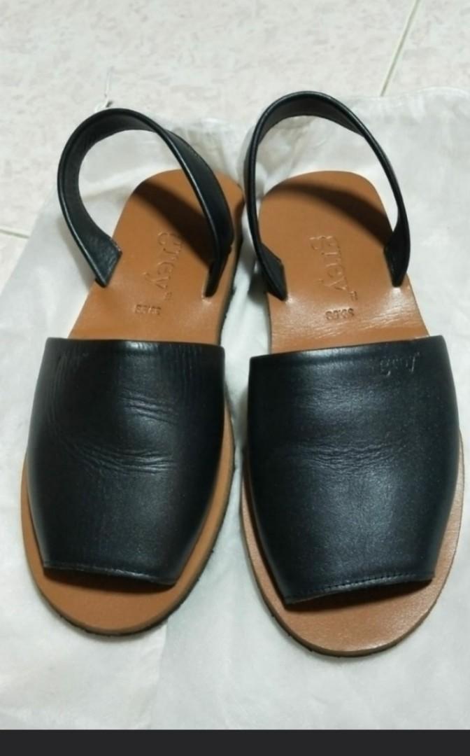 Sandel, Men's Fashion, Footwear, Dress Shoes on Carousell