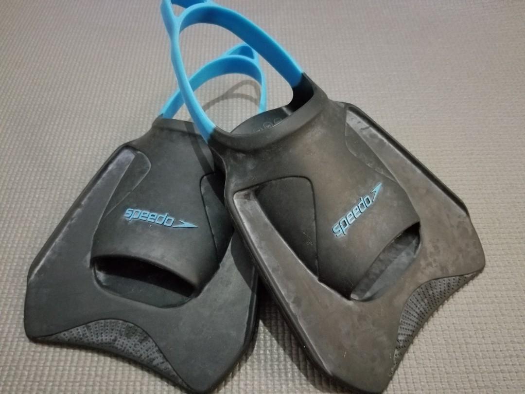 Speedo - Biofuse Fitness/Swim Fins, 運動產品, 運動與健身, 運動與健身 - 拉伸配件 - Carousell