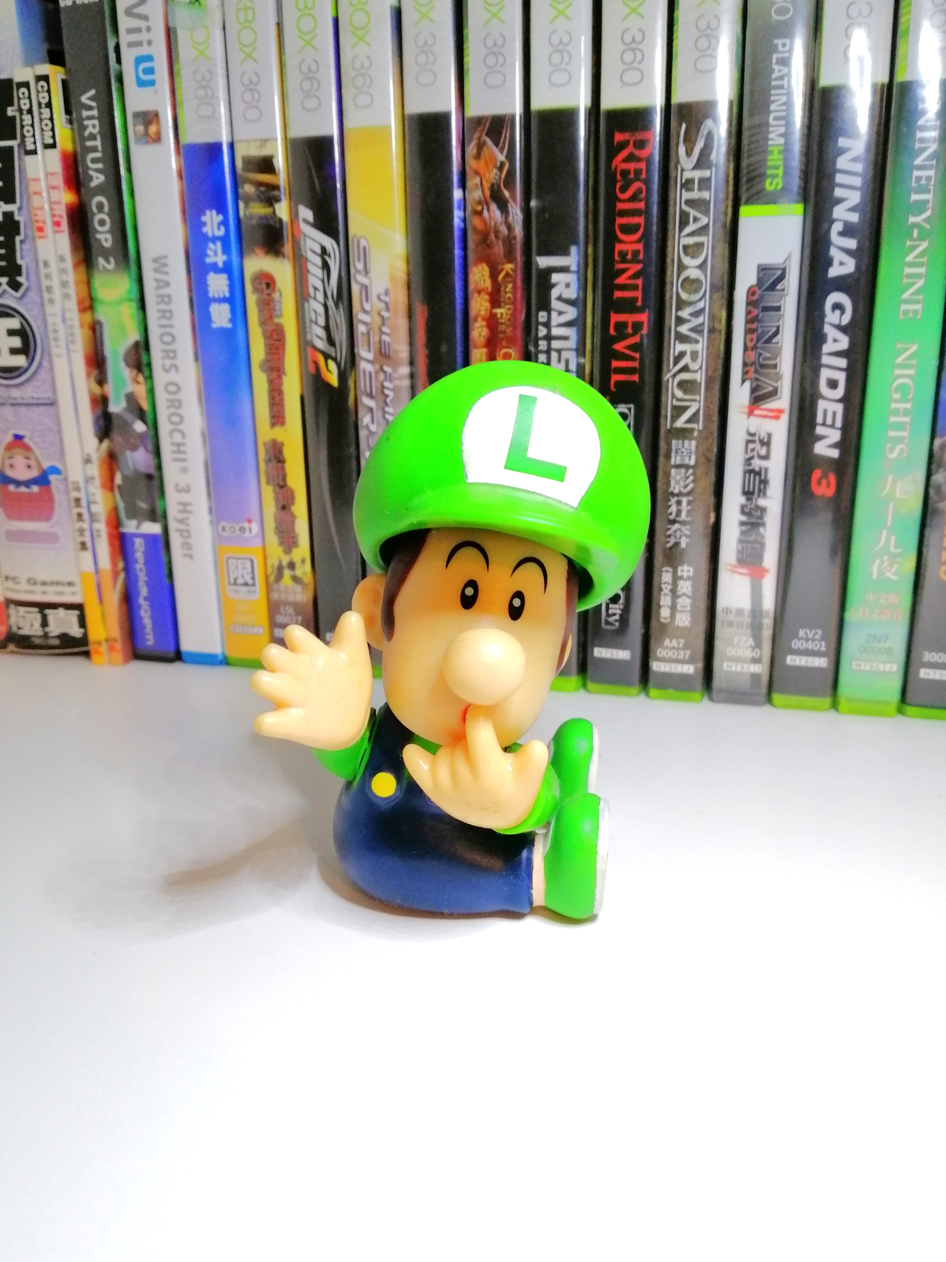 Super Mario Bros Figurine Baby Luigi, Hobbies & Toys, Toys & Games on ...