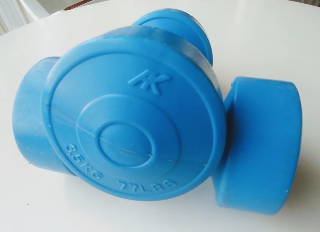 3.5 Kg Plastic Coated Hand Weights, Sports Equipment, Exercise ...