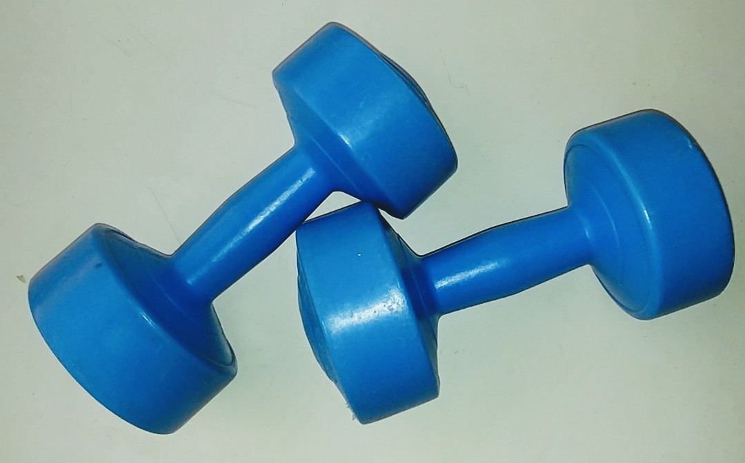 3.5 Kg Plastic Coated Hand Weights, Sports Equipment, Exercise ...