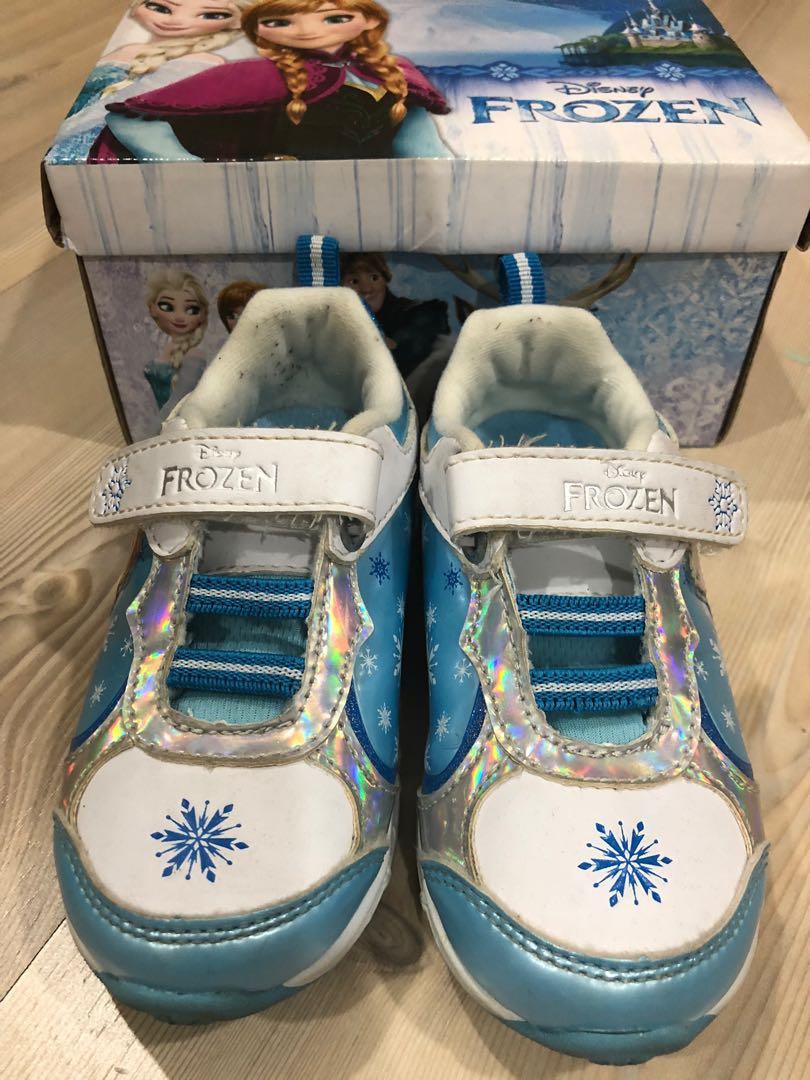 Frozen rubber shoes, Babies & Kids, Babies & Kids Fashion on Carousell
