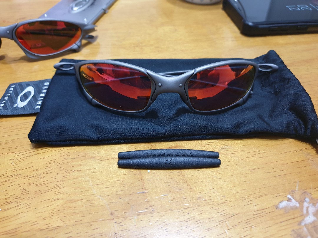 Oakley juliet, Men's Fashion, Watches & Accessories, Sunglasses ...