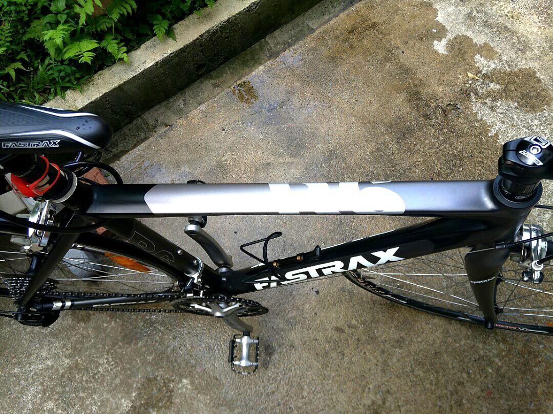 Premium Taiwan Fastrax R6 roadbike, size 52, Sports Equipment, Bicycles ...