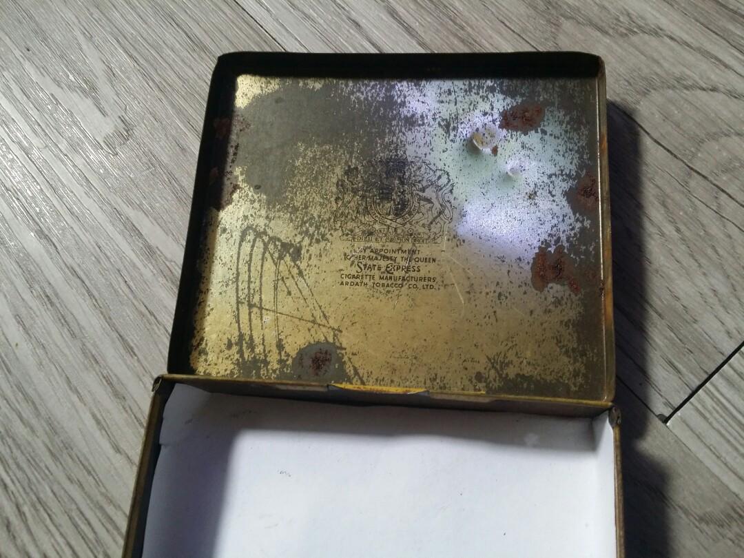 Tin rokok 555 antik, Hobbies & Toys, Collectibles & Memorabilia ...