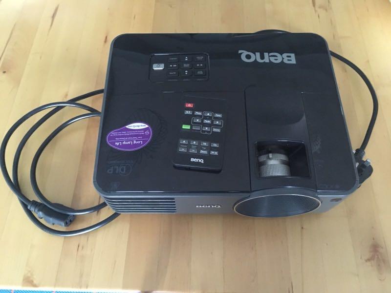 BenQ Projector MS502, TV & Home Appliances, TV & Entertainment ...