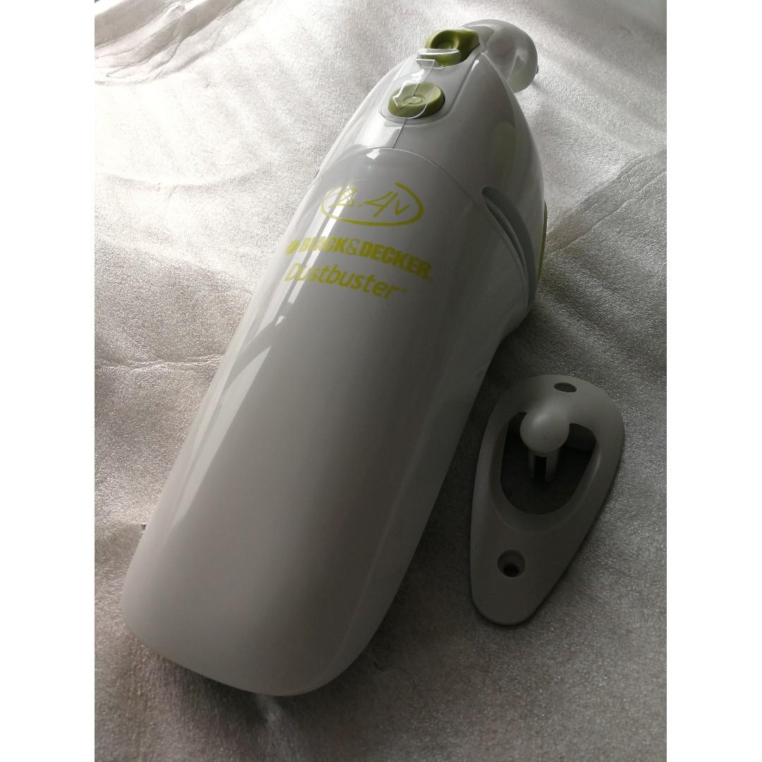 減價求售 *** Black & Decker V2401 2.4v Dustbuster 吸塵機, 傢俬＆家居, 其他, 家居改善及收納用品 ...