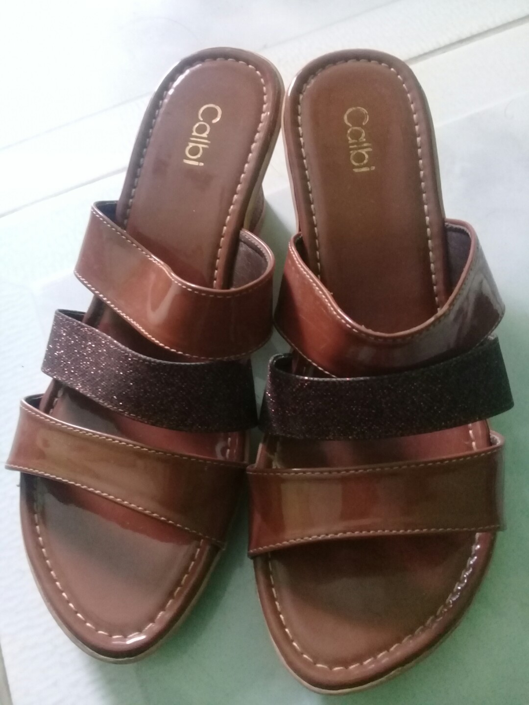 Calbi, Fesyen Wanita, Sepatu di Carousell