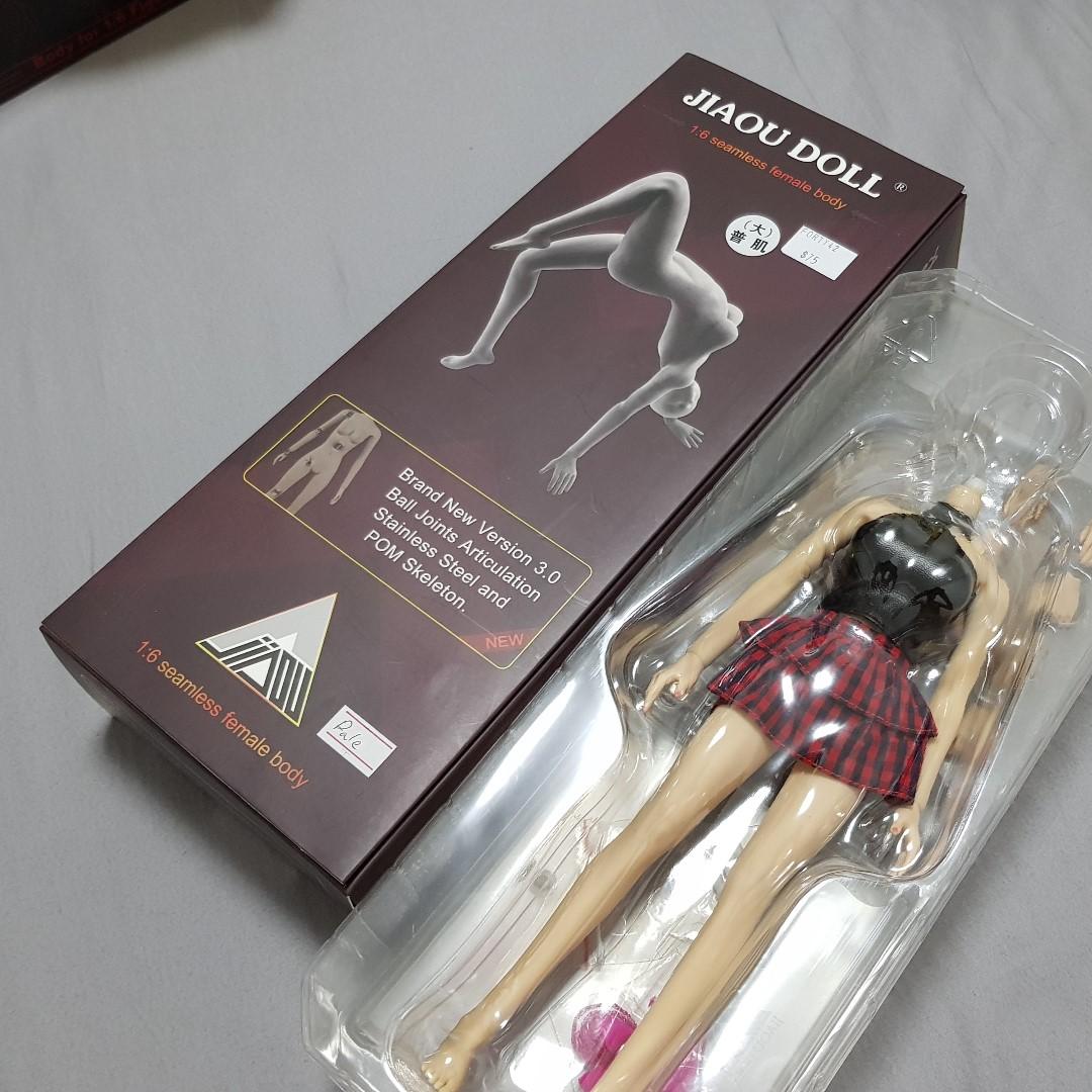 Jiaou Doll, Pale (used) + 1 costume, Hobbies & Toys, Toys & Games on ...