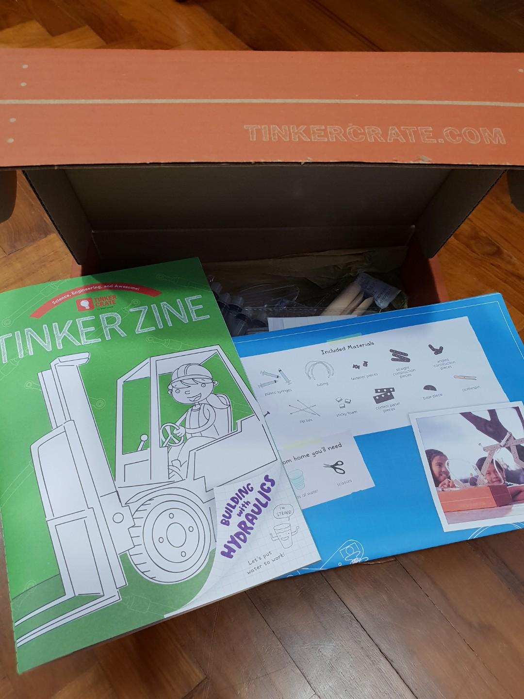 Kiwico Tinker Crate - Hydraulic Claw, Babies & Kids, Baby Nursery ...