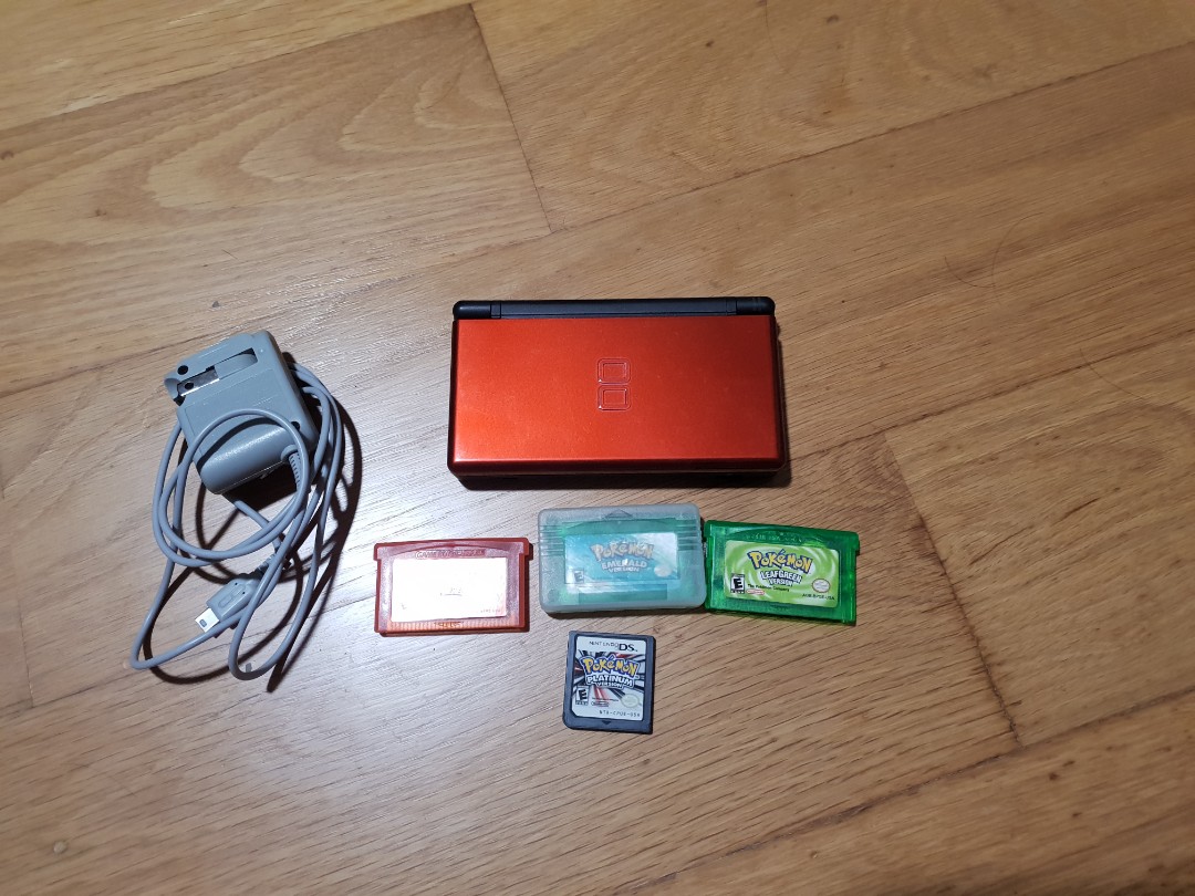 Nintendo DS Lite, Video Gaming, Video Game Consoles, Nintendo on Carousell