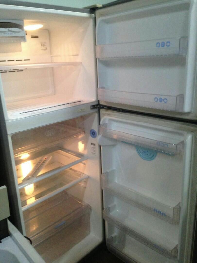 Second hand refrigerator, TV & Home Appliances, Kitchen Appliances ...