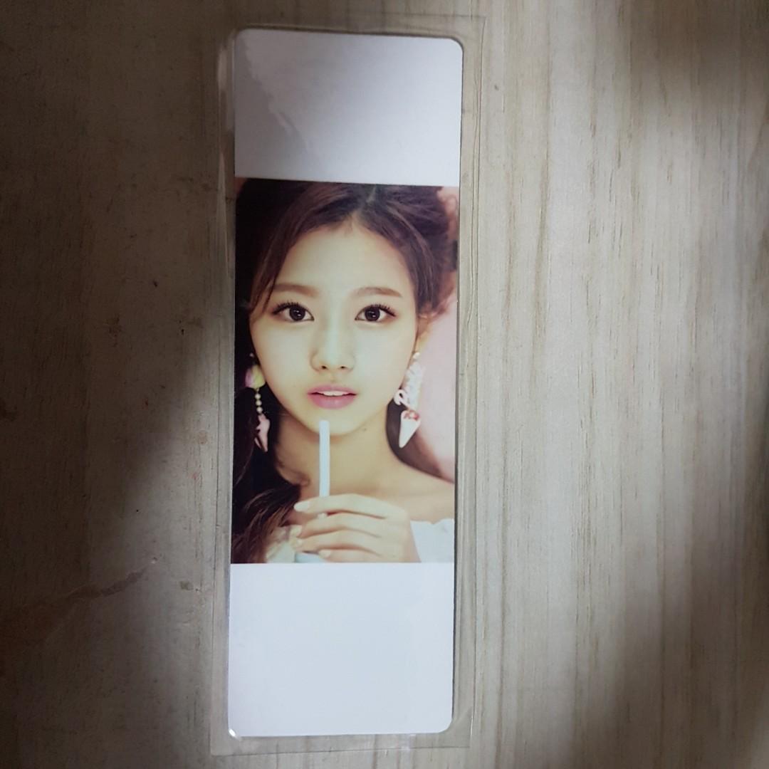 Twice Sana bookmark, Hobbies & Toys, Memorabilia & Collectibles, K-Wave ...
