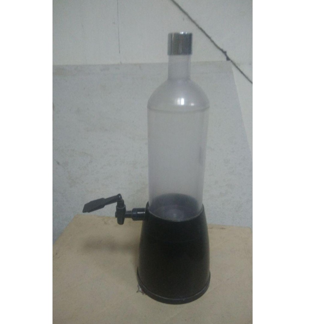 2L tower drinks dispenser / pitcher, Furniture & Home Living ...