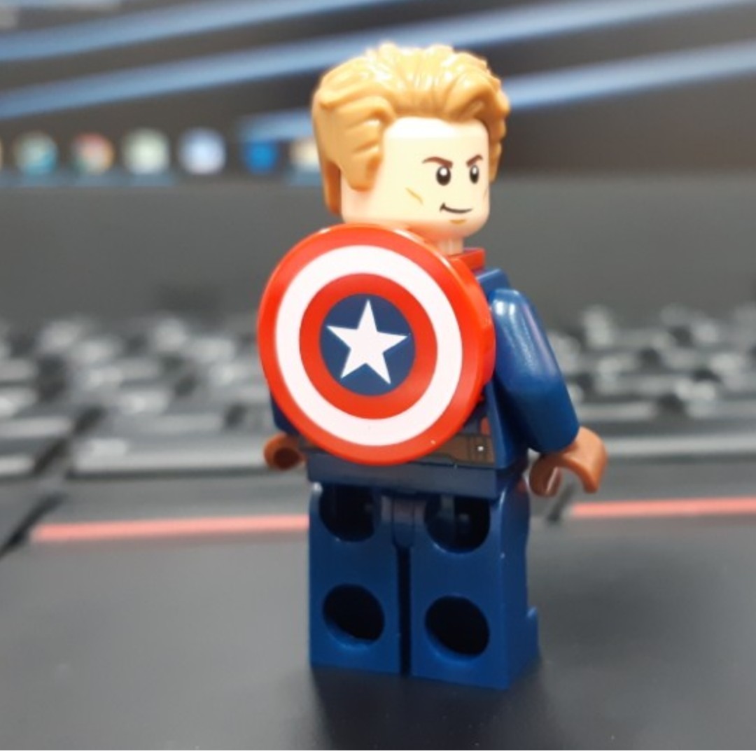 LEGO 76047 MARVEL SUPER HEROES: CIVIL WAR- Captain America with neck ...