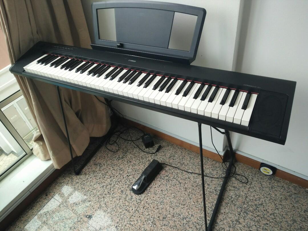 Yamaha Piaggero NP-31 digital piano, Hobbies & Toys, Music & Media ...