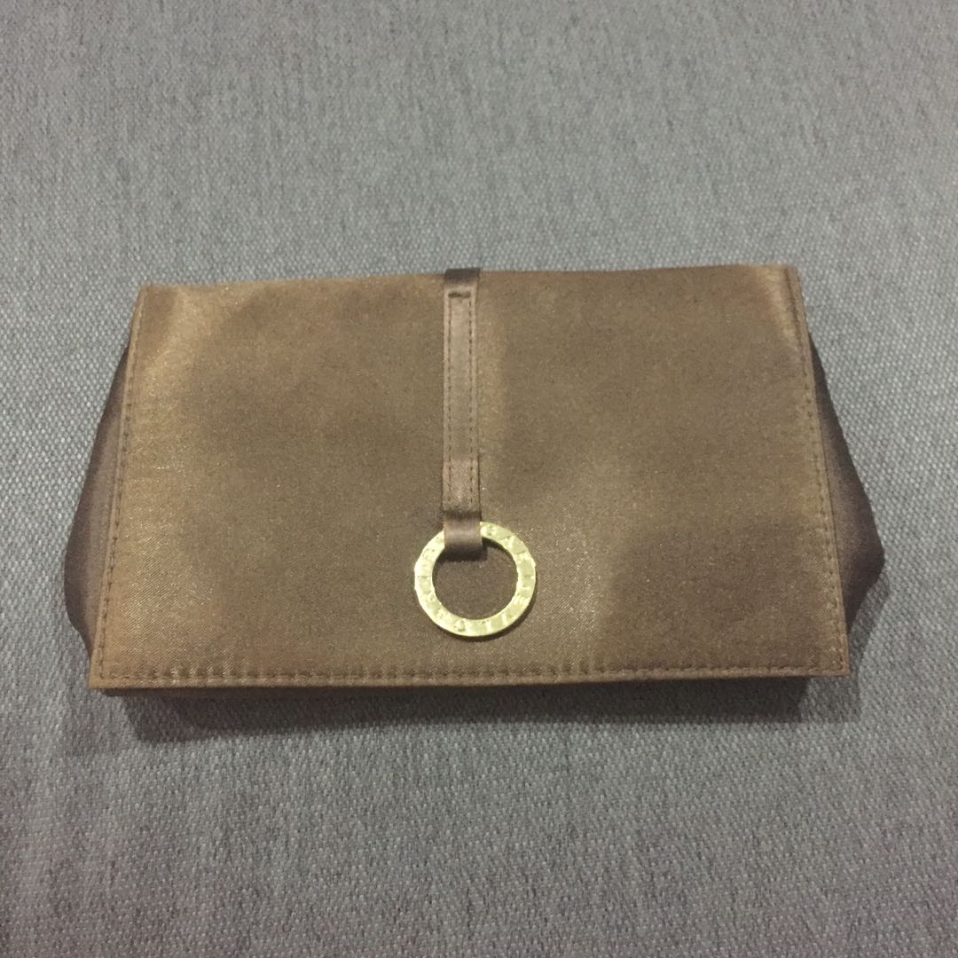 Bvlgari amenity pouch for Emirates Airline, Luxury, Bags & Wallets on ...