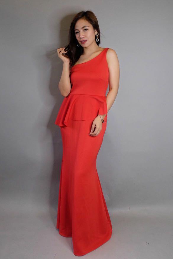 One Sided Layered Mermaid Gown on Carousell