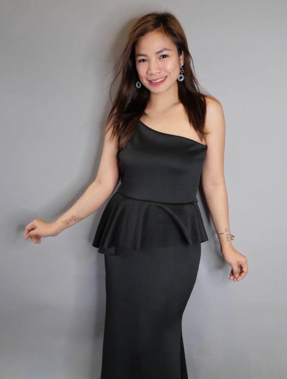 One Sided Layered Mermaid Gown on Carousell