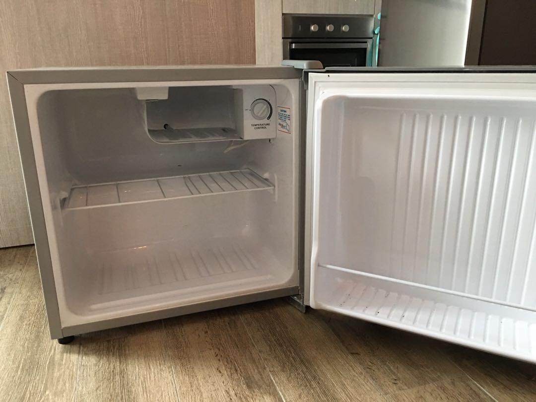 Panasonic Small Refrigerator Bar Fridge like new, TV & Home Appliances ...