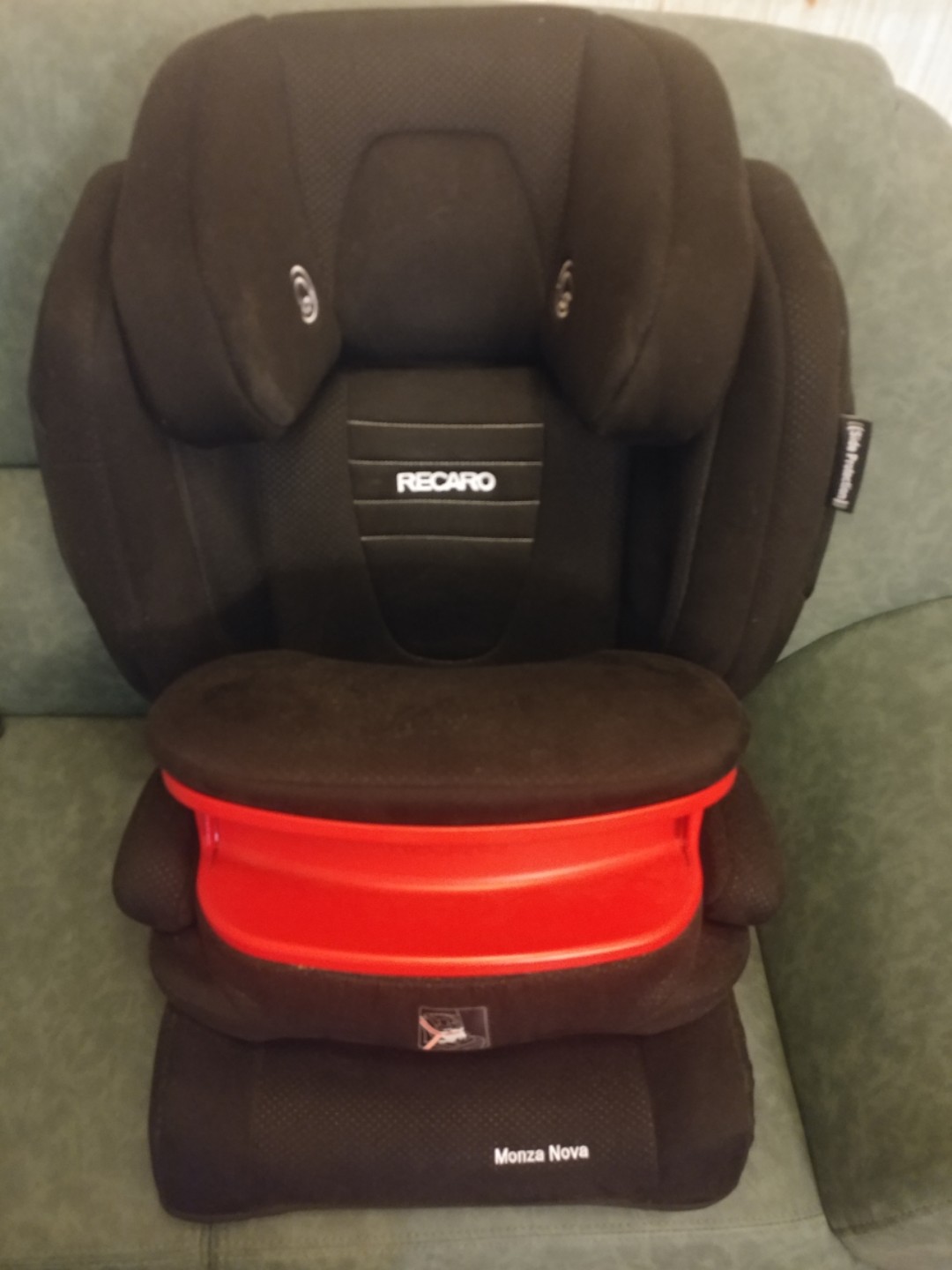 Recaro Monza Nova IS car seat, 兒童＆孕婦用品, 護理及餵哺, 護理及餵哺 - 嬰兒高腳椅 - Carousell